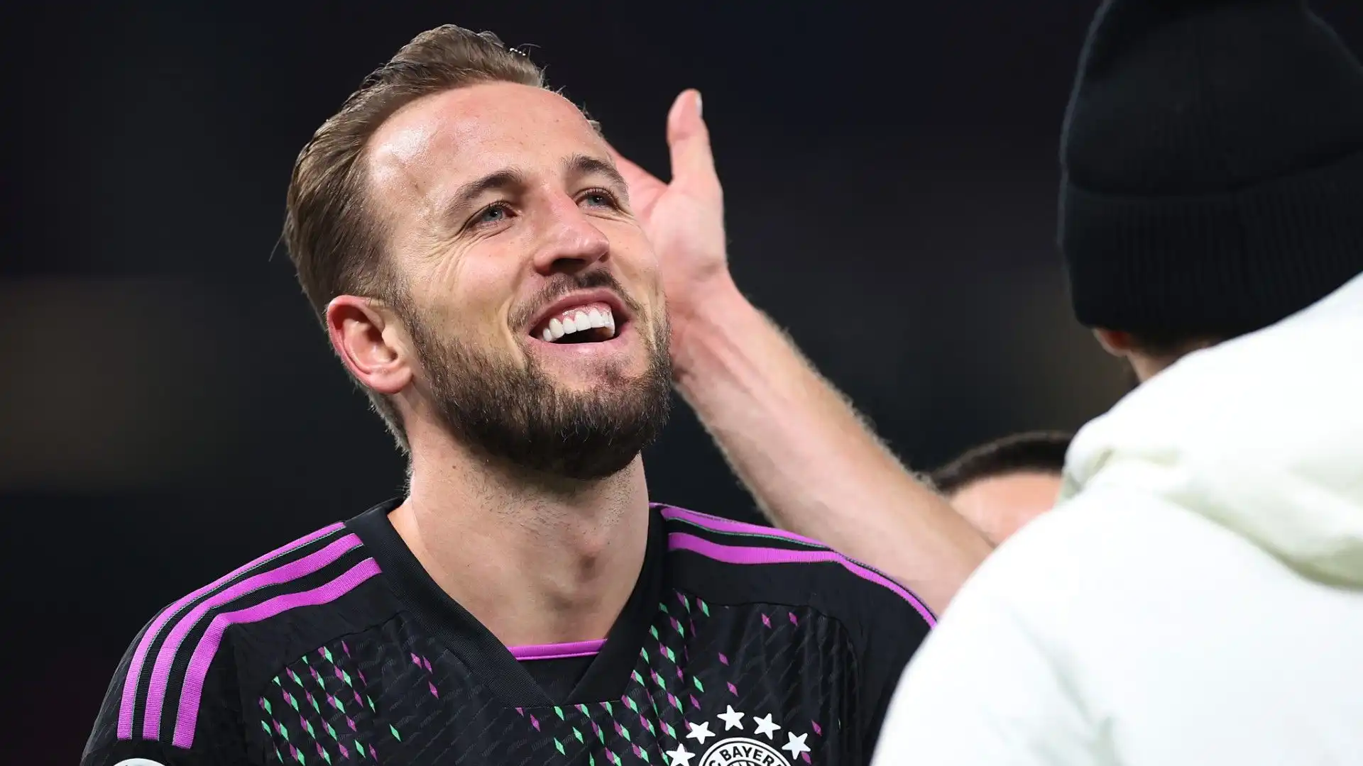 Harry Kane aspetta il suo grande amico al Bayern Monaco: foto Harry Kane aspetta il suo grande amico al Bayern Monaco: foto