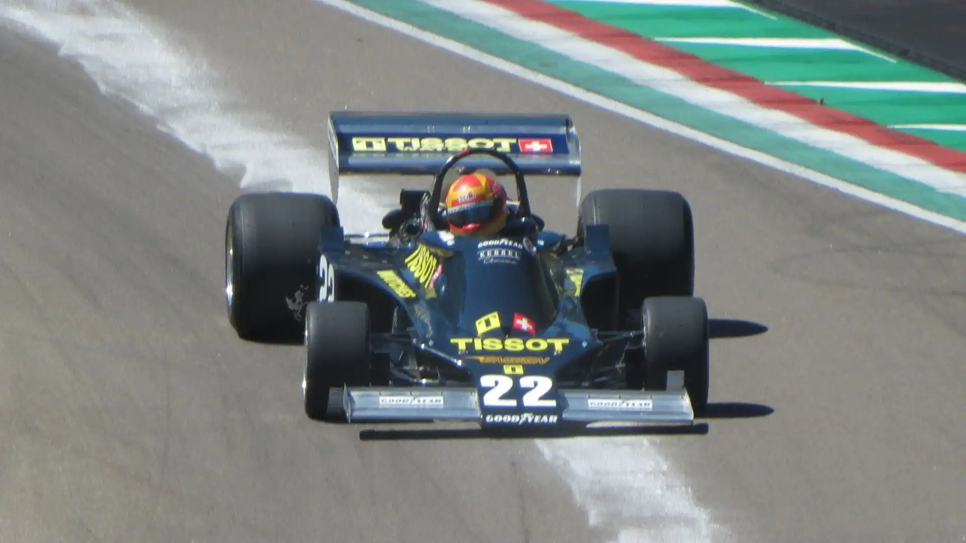 Corre ancora la prima Ensign di Clay Regazzoni: le foto della monoposto ...